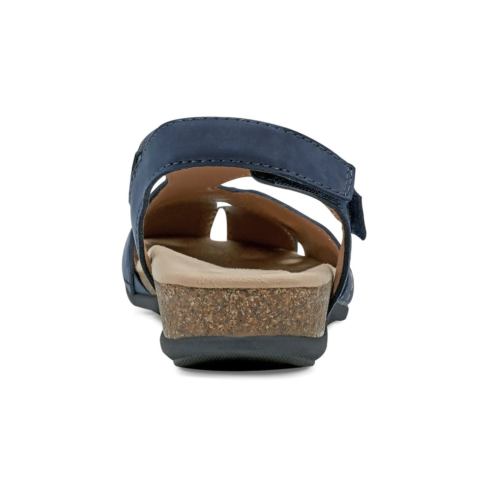 Birdine Casual Round Toe Slip-on Sandals - earth® shoes